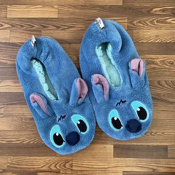Disney | Shoes | Disney Lilo And Stitch Slippers | Poshmark